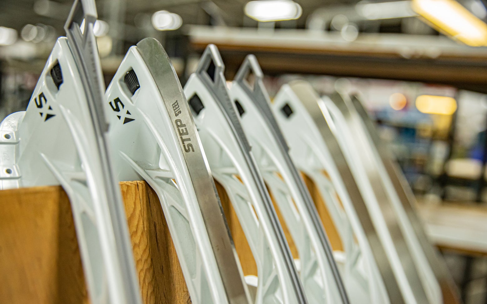 How to Size a Hockey Skate Blade and Holder | Ice Warehouse